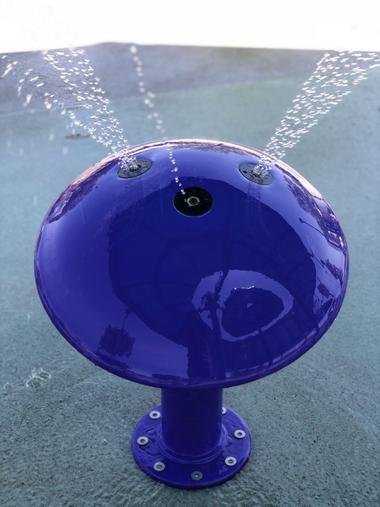 Water Bug Splash Pad Feature by Rain Deck